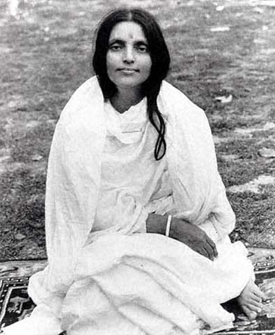 Sri Sri Anandamayi Ma Pictures