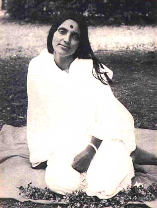 Sri Sri Anandamayi Ma Pictures