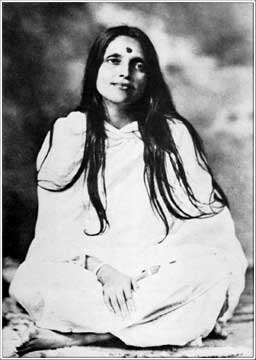 Sri Sri Anandamayi Ma Pictures